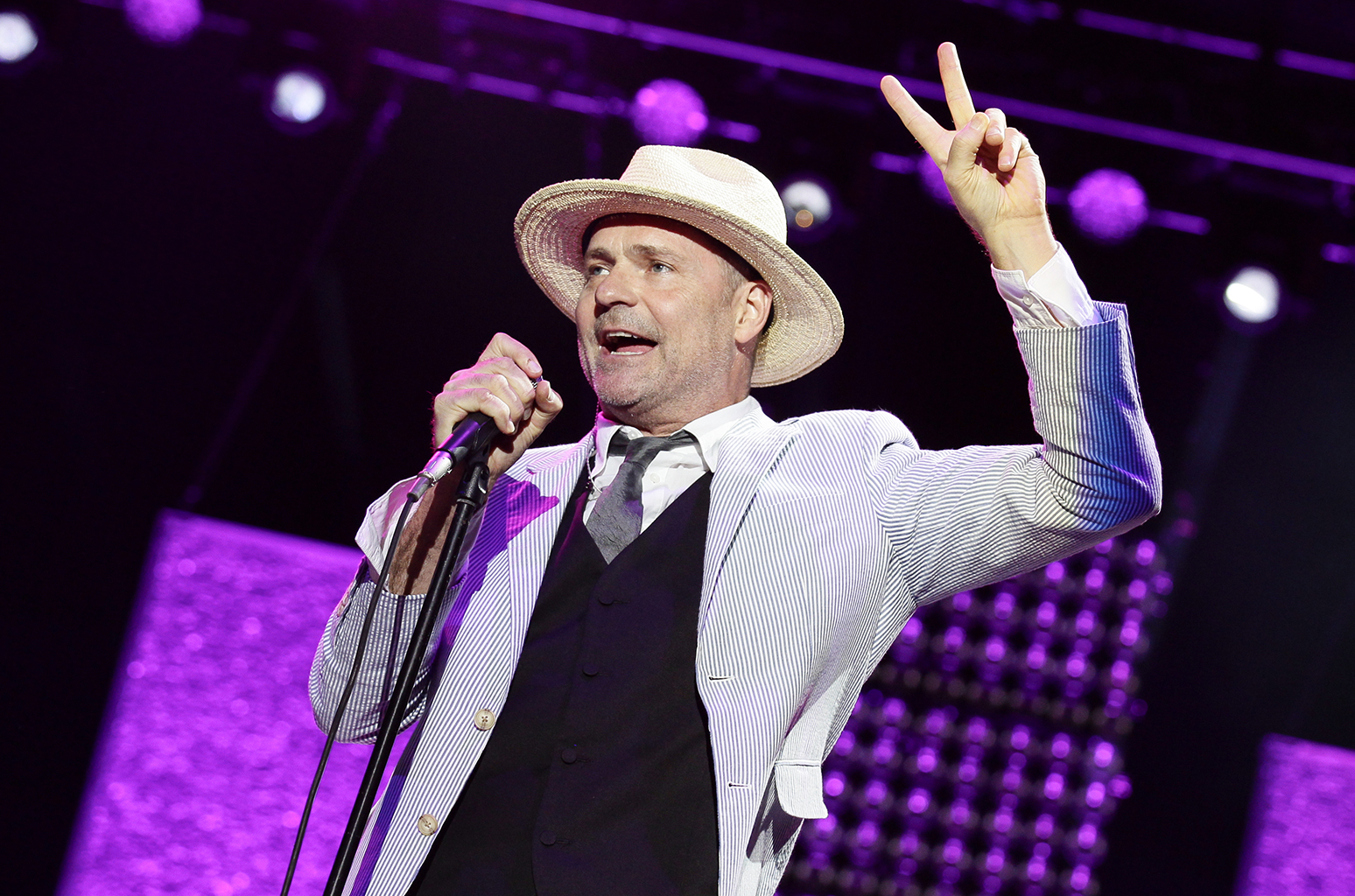 Remembering A True Canadian Icon - Gord Downie - Blog - K100 Remembering A True Canadian Icon - Gord Downie - Blog - K100